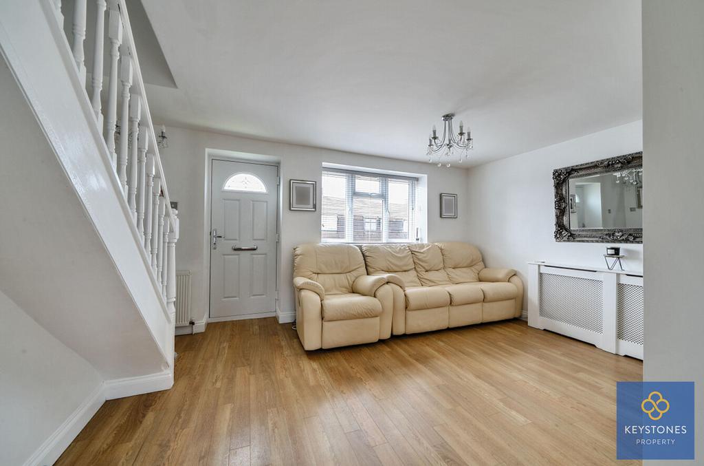 Horndon Green, Collier Row, RM5 3 bed terraced house - £400,000