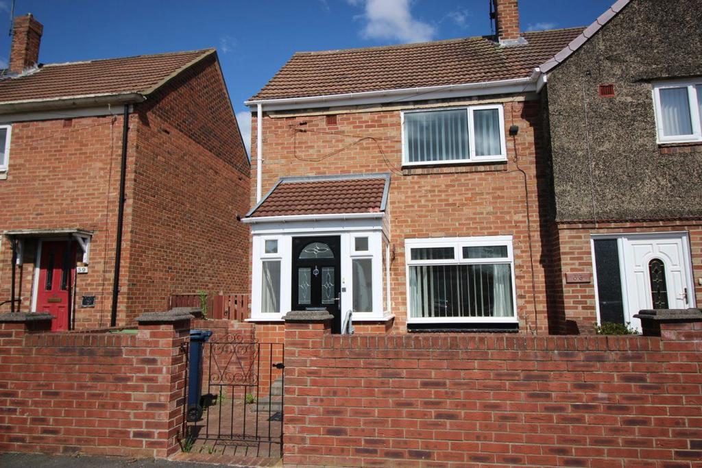 Rotherham Road 2 bed semi-detached house - £650 pcm (£150 pw)