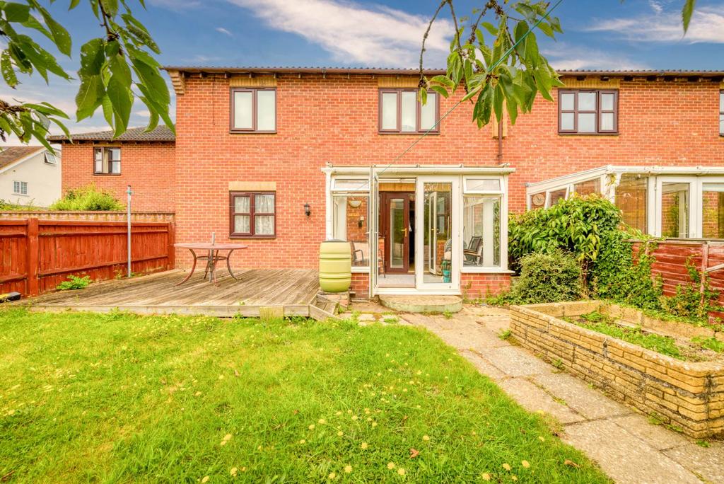 Unity Court, Reading RG4 1 bed maisonette for sale - £167,500