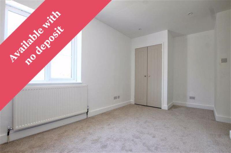 69a London Road, Gloucester GL1 1 bed in a house share - £665 pcm (£153 pw)