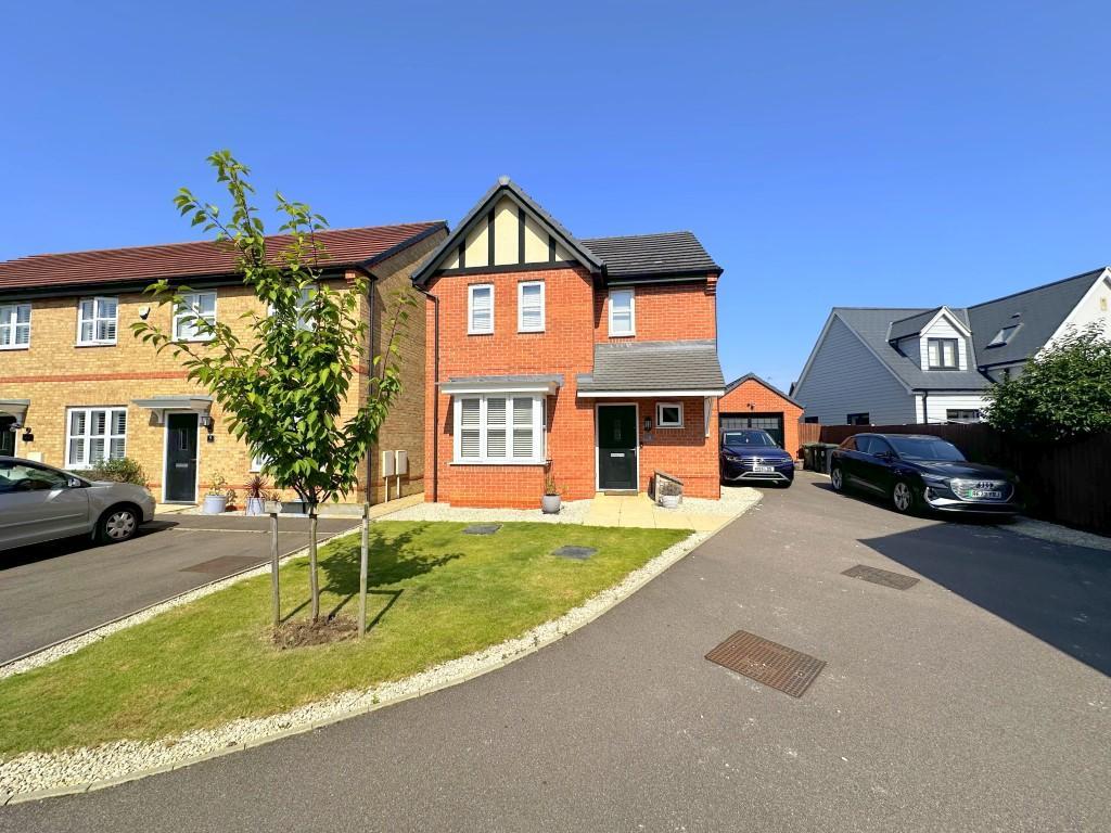 Rosebay Close, Ampthill, MK45 2FU 3 bed detached house - £1,850 pcm (£ ...