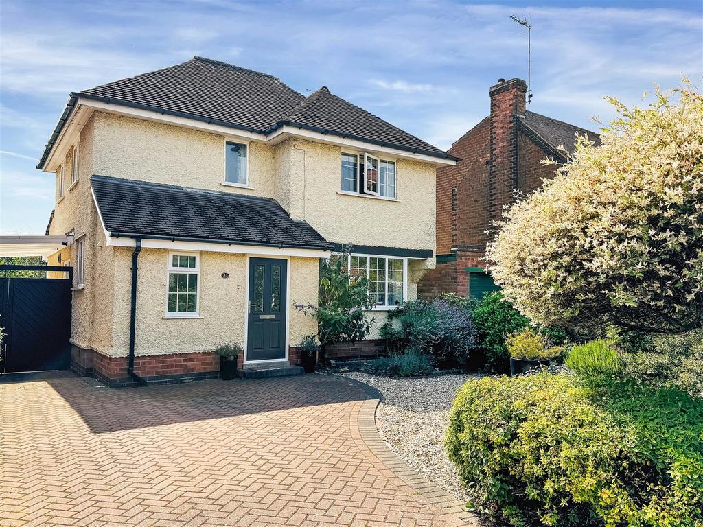 Cliff Way, Radcliffe-On-Trent... 3 bed detached house - £439,950