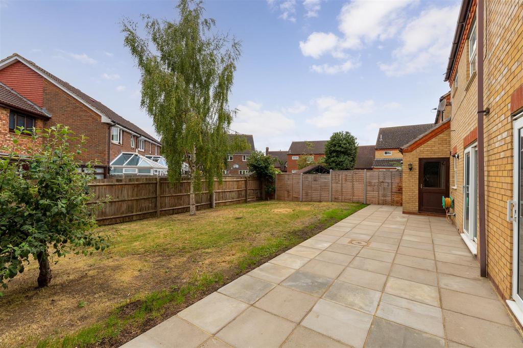 Hawk Drive, Sandy 5 bed link detached house for sale - £525,000