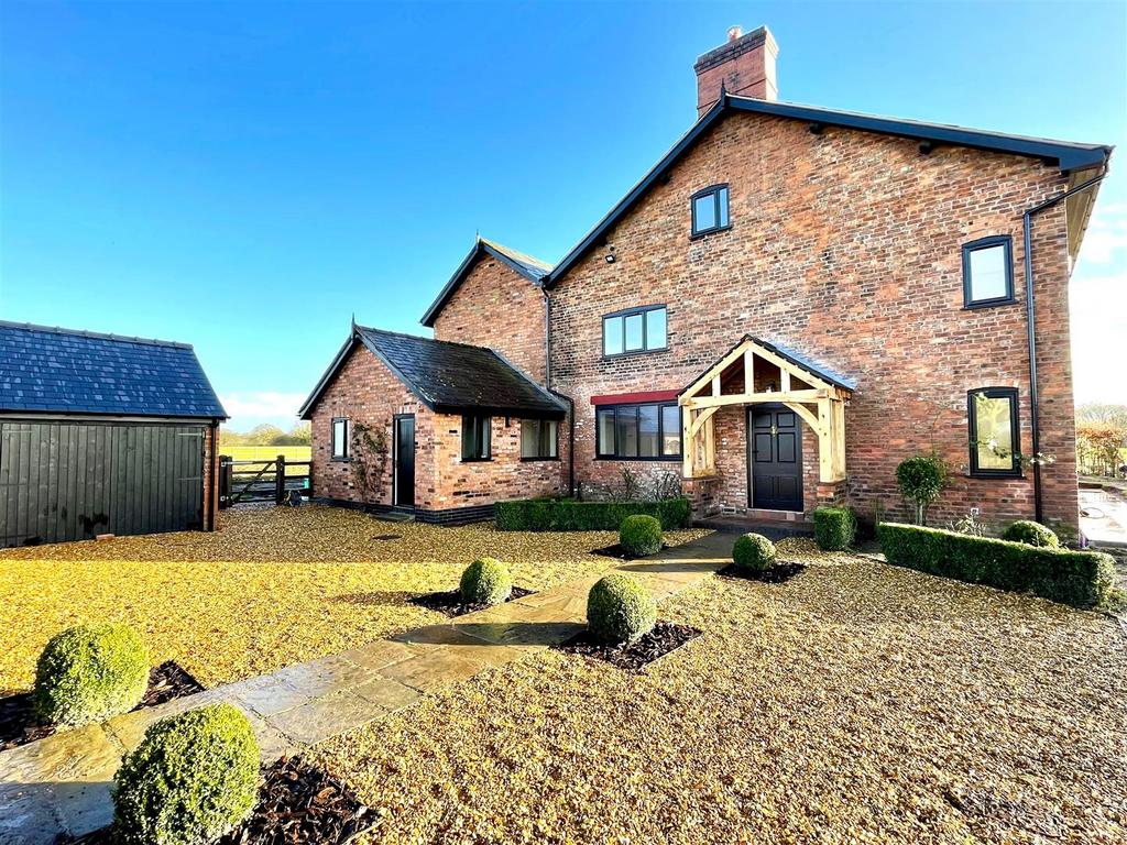 Dymocks Mill Lane, Oldcastle, Malpas 5 bed detached house - £4,500 pcm ...