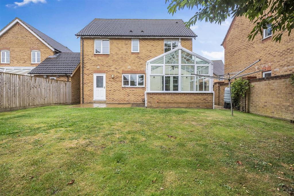 Massey Road, Devizes 4 bed detached house - £397,500