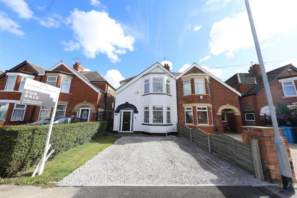 Belgrave Drive, Hull 3 bed semi-detached house - £225,000