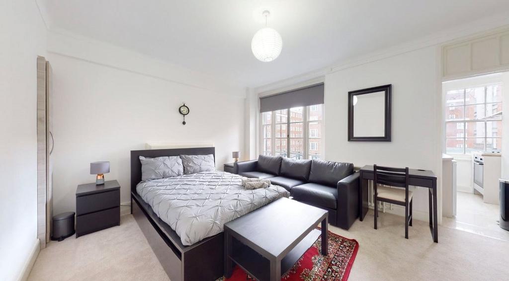 Forset Court, London W2 Studio - £2,100 pcm (£485 pw)