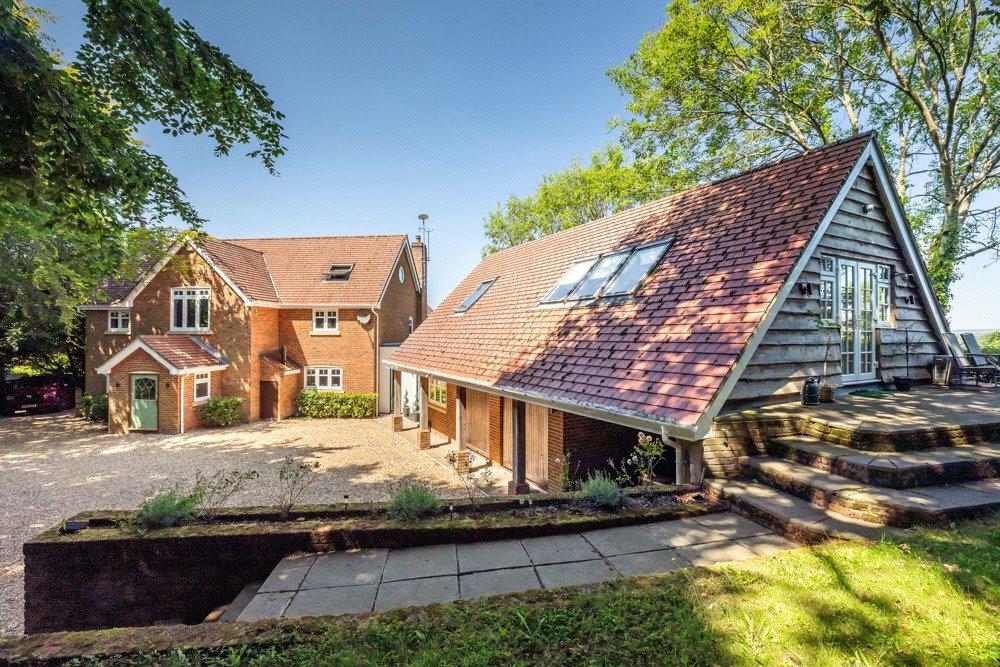 Toothill Road, Romsey, Hampshire, SO51 4 bed detached house - £1,500,000