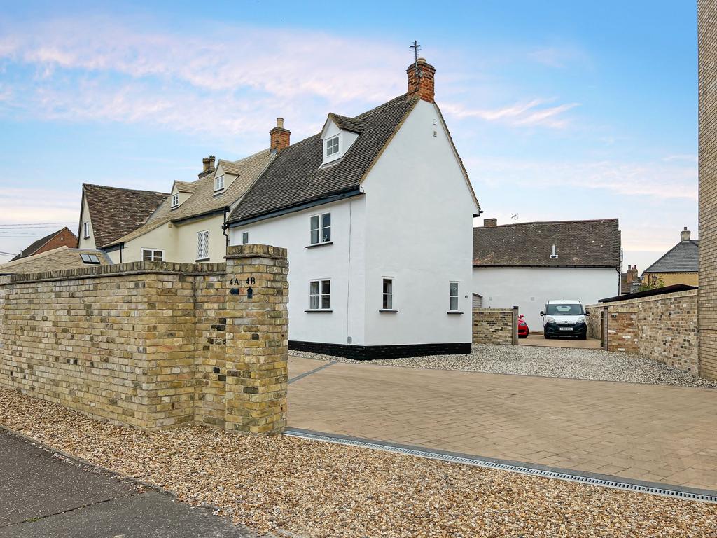 St. Marys Street, St. Neots PE19 2 bed end of terrace house - £295,000