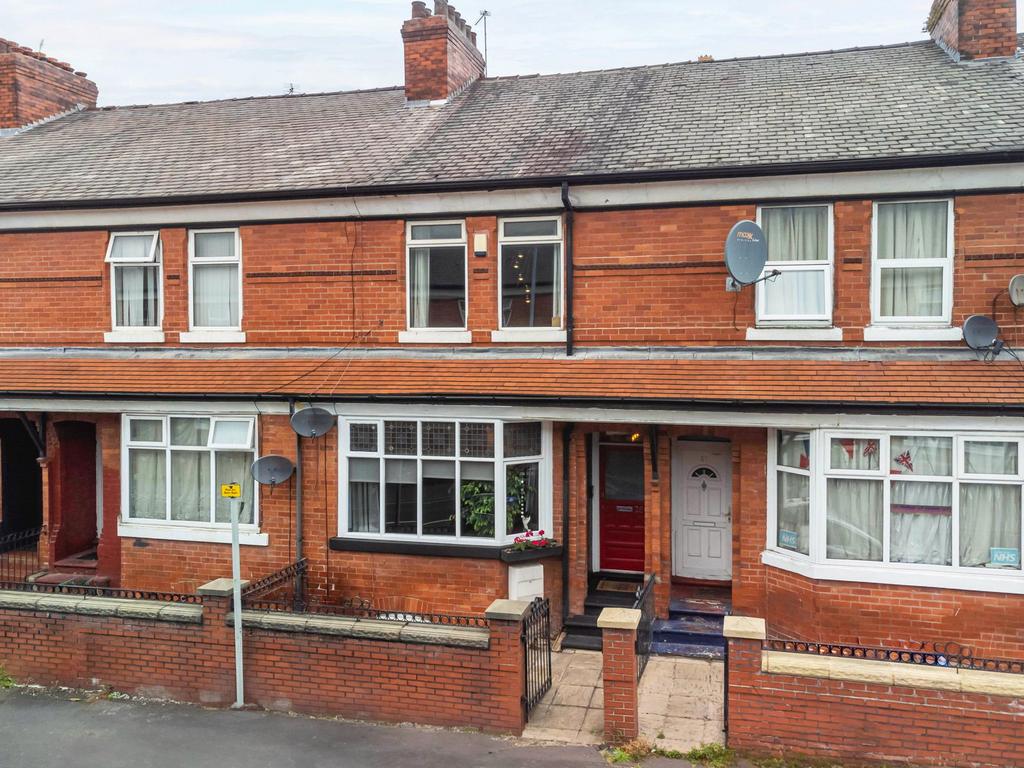 Cromwell Grove, Manchester M19 3 bed terraced house - £300,000