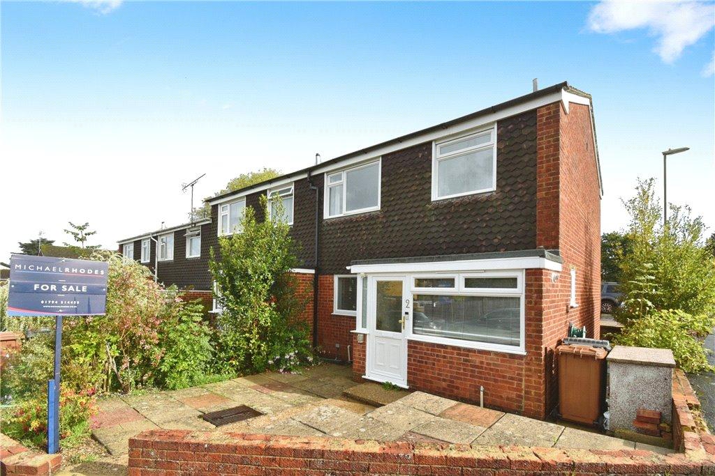 Senlac Road, Romsey, Hampshire 3 bed end of terrace house for sale - £ ...