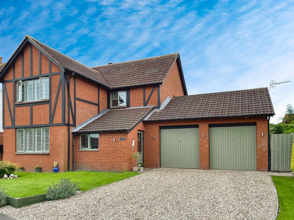 Tudor Way, Great Boughton, Chester... 4 bed detached house for sale - £ ...