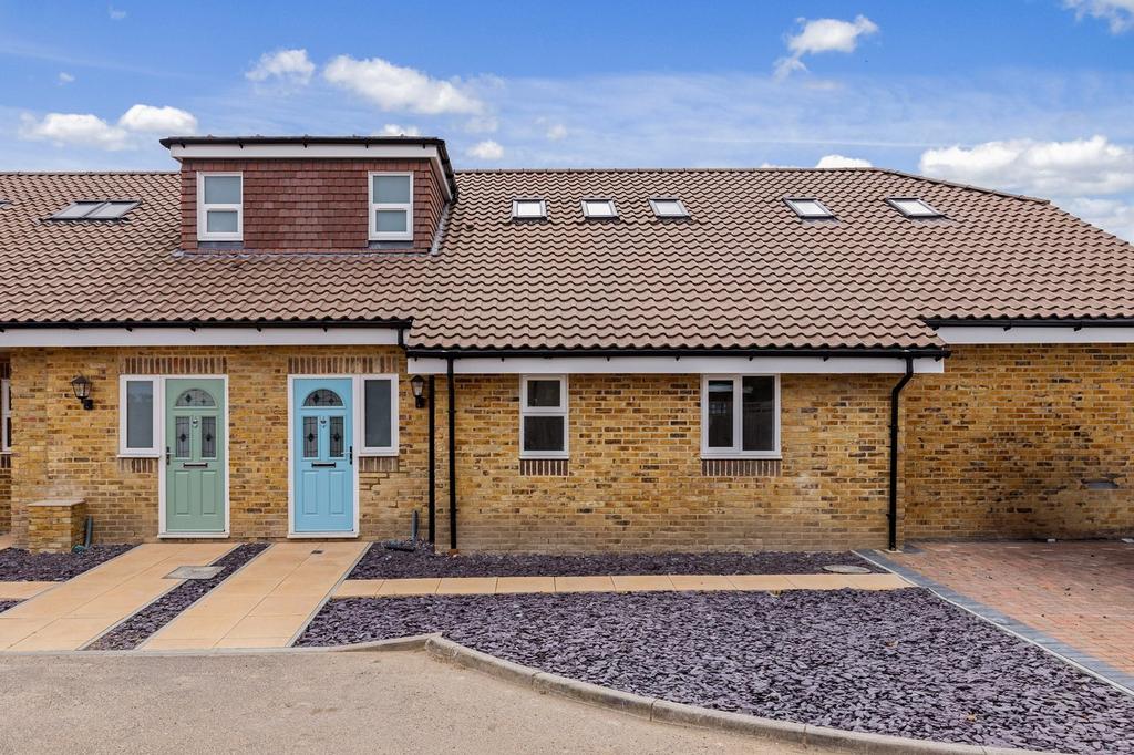 Mill Lane, Eastry, Sandwich, CT13 4 bed house for sale - £375,000