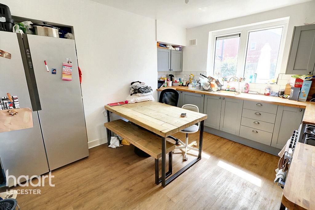 Ellesmere Road, Leicester 3 bed semi-detached house - £240,000