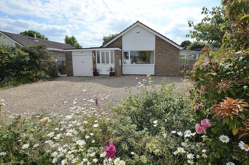 65 Mill Lane, Woodhall Spa 3 bed detached bungalow - £350,000