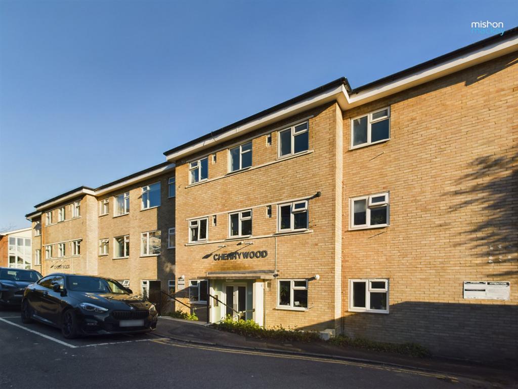 Curwen Place, Brighton, East Sussex, BN1 2 bed flat - £265,000