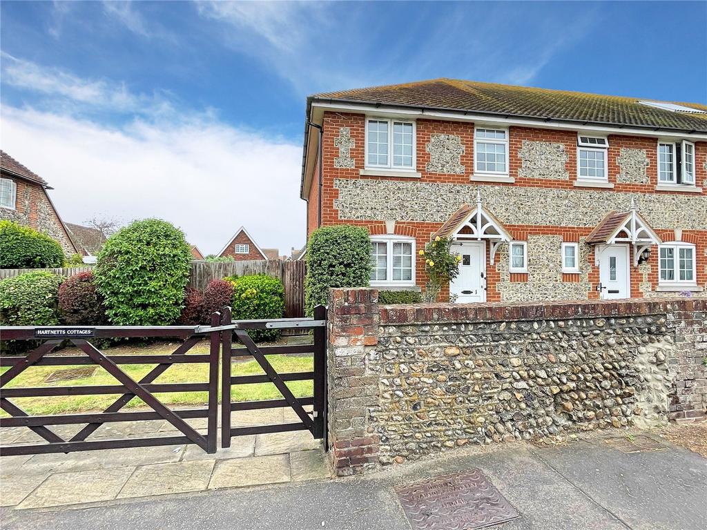Sea Lane, Rustington, Littlehampton... 3 bed end of terrace house - £ ...
