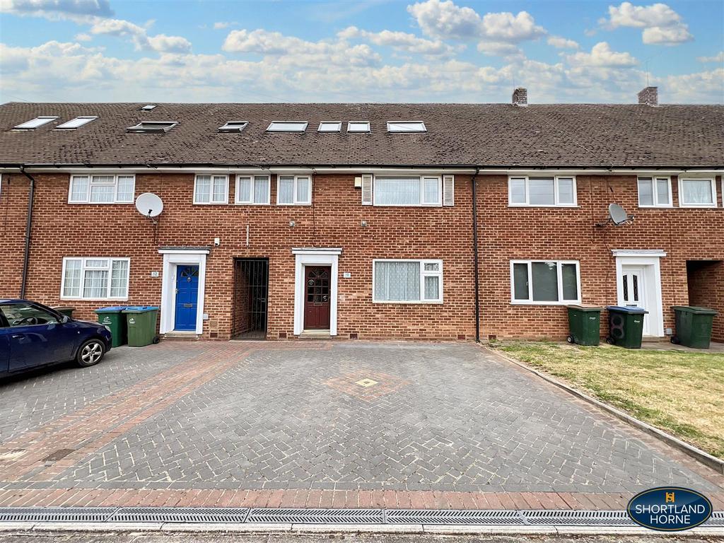 Charter Avenue, Coventry CV4 8 bed terraced house - £375,000
