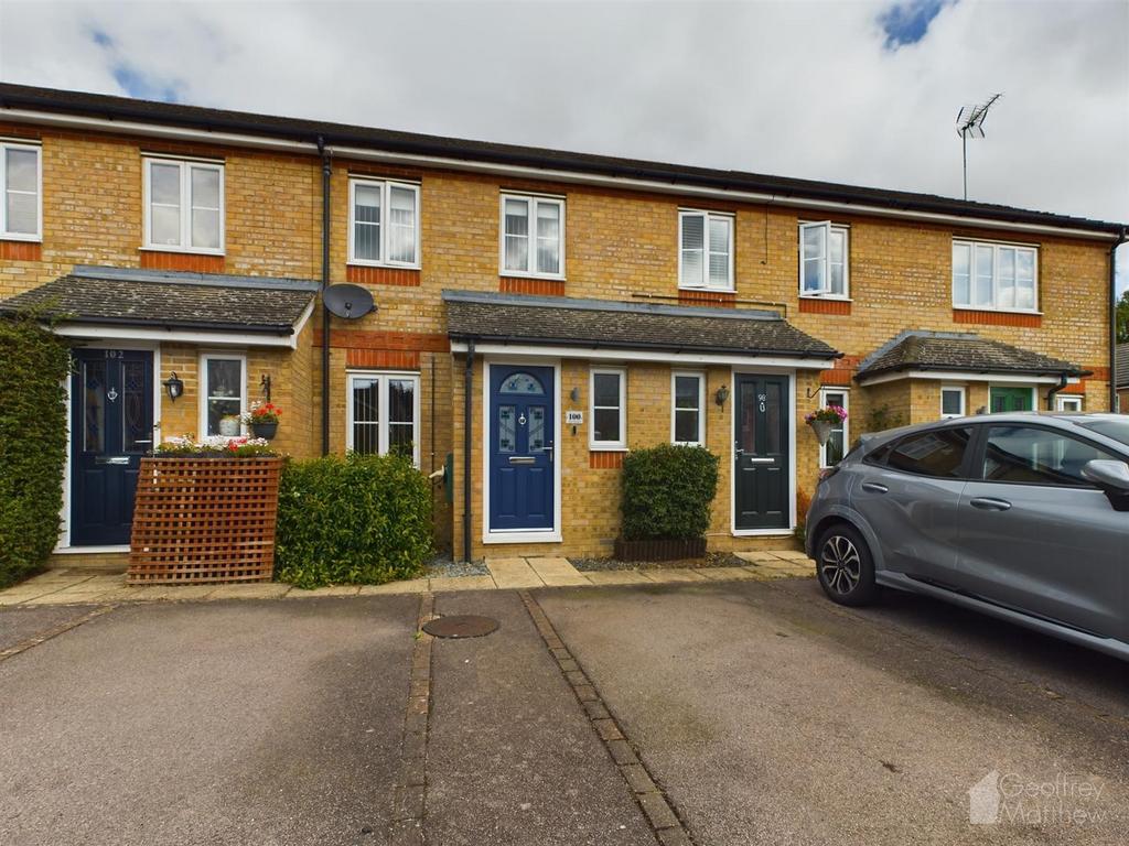 The Chilterns, Great Ashby, Stevenage... 2 bed terraced house - £320,000