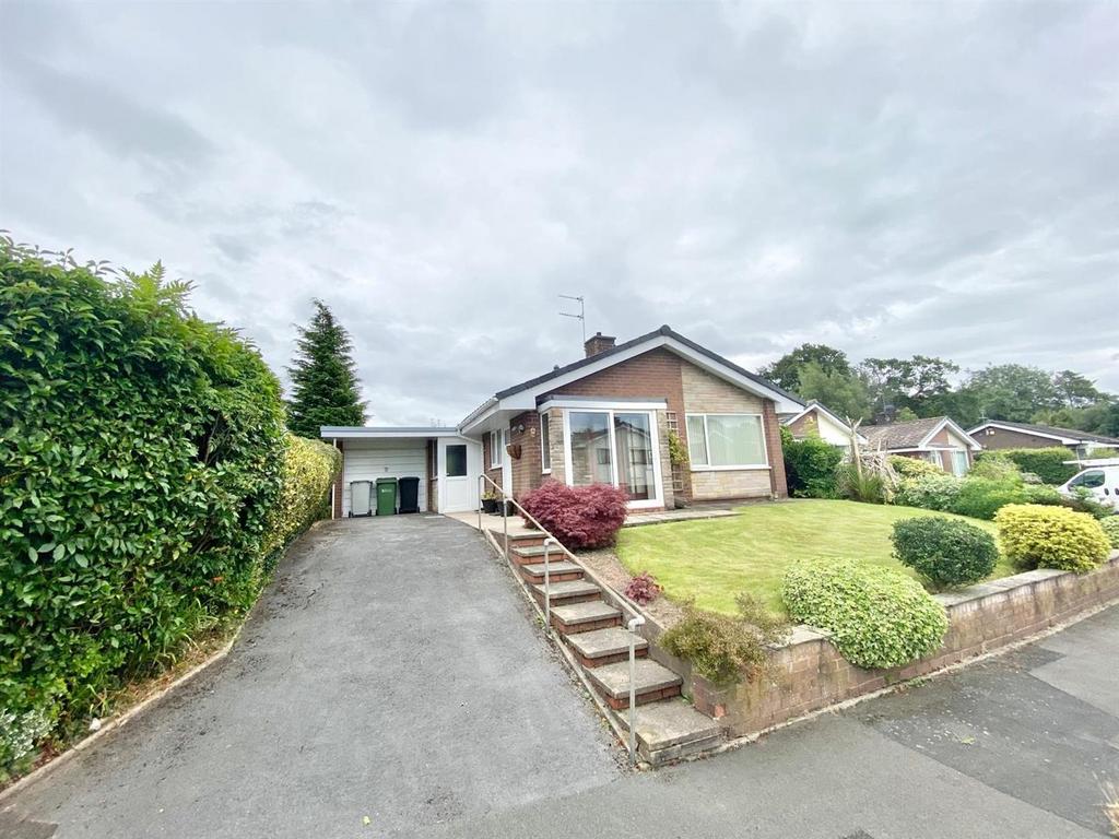 Gonville Avenue, Sutton, Macclesfield 2 bed detached bungalow - £349,950
