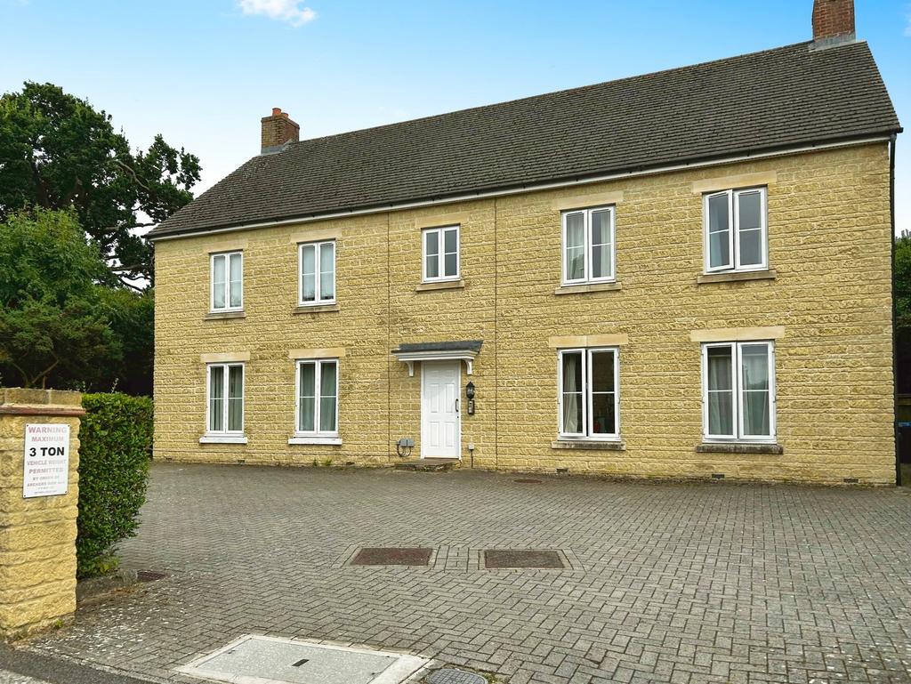 Grey Lane, Witney OX28 2 bed apartment - £1,200 pcm (£277 pw)