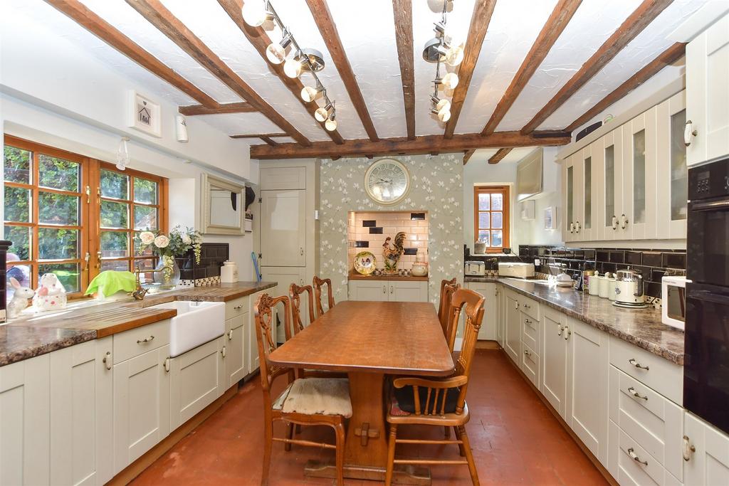 Ham Green, Upchurch, Sittingbourne, Kent 4 bed detached house for sale ...
