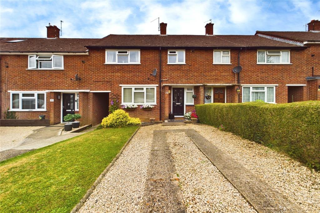 Circuit Lane, Reading, Berkshire, RG30 3 bed terraced house - £350,000
