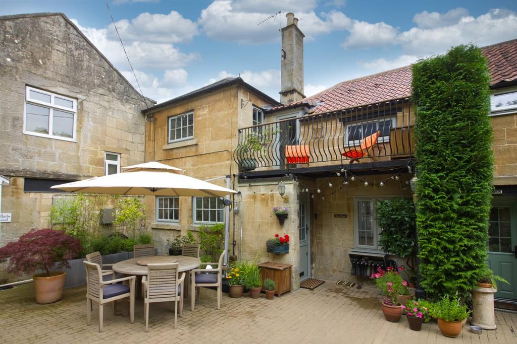 Box Hill, Box SN13 4 bed cottage - £525,000
