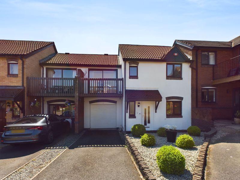 Wordsworth Way, Telford TF2 2 bed terraced house for sale - £280,000