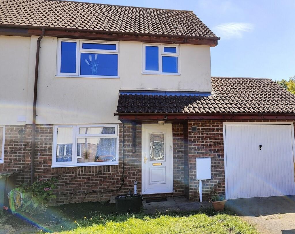 Buckwell Close, Wellingborough NN8 3 bed end of terrace house to rent ...