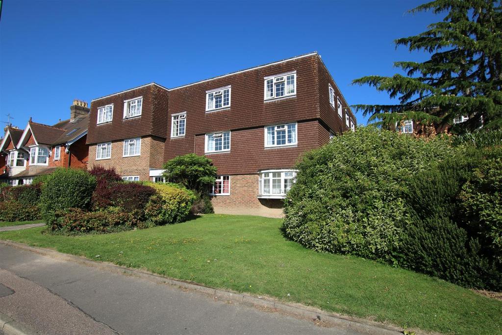 Rusper Road, Horsham 1 bed flat for sale - £187,500