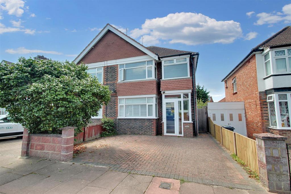 Reigate Road, Worthing 3 bed semi-detached house - £500,000