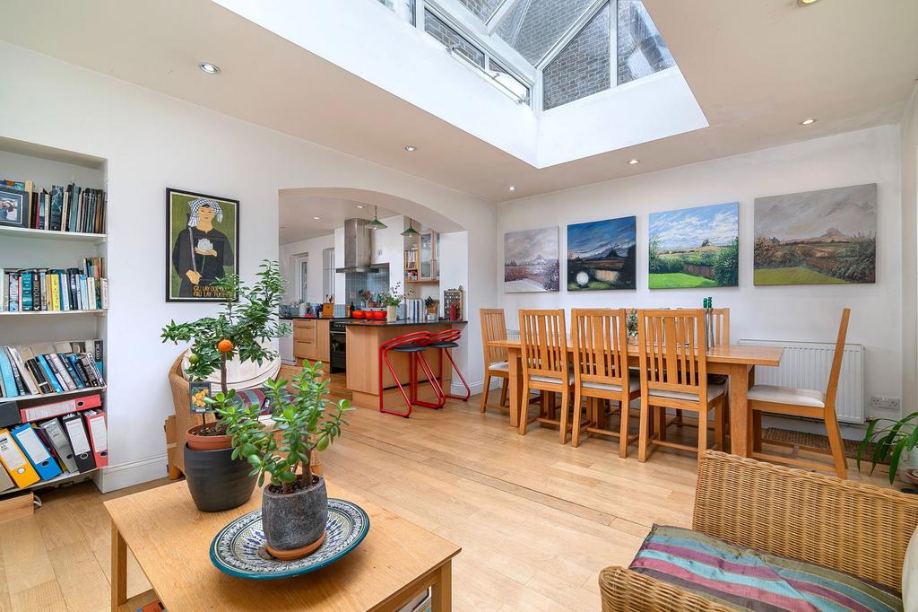 Perryn Road, London W3 6 bed detached house - £2,250,000