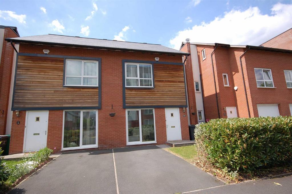 Georgia Avenue, West Didsbury 2 bed semi-detached house - £400,000