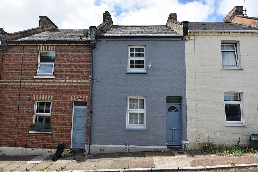 St Loyes Terrace, Exeter, EX2 2 bed terraced house - £230,000