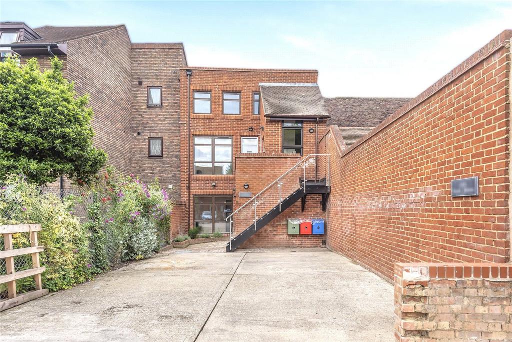 Excel House, 11A St. Giles Close... 2 bed apartment - £250,000
