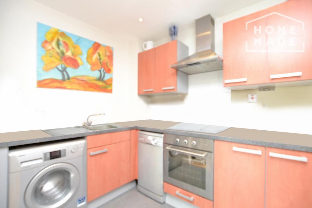 Hacon Square, Hackney, E8 2 bed flat - £2,375 pcm (£548 pw)