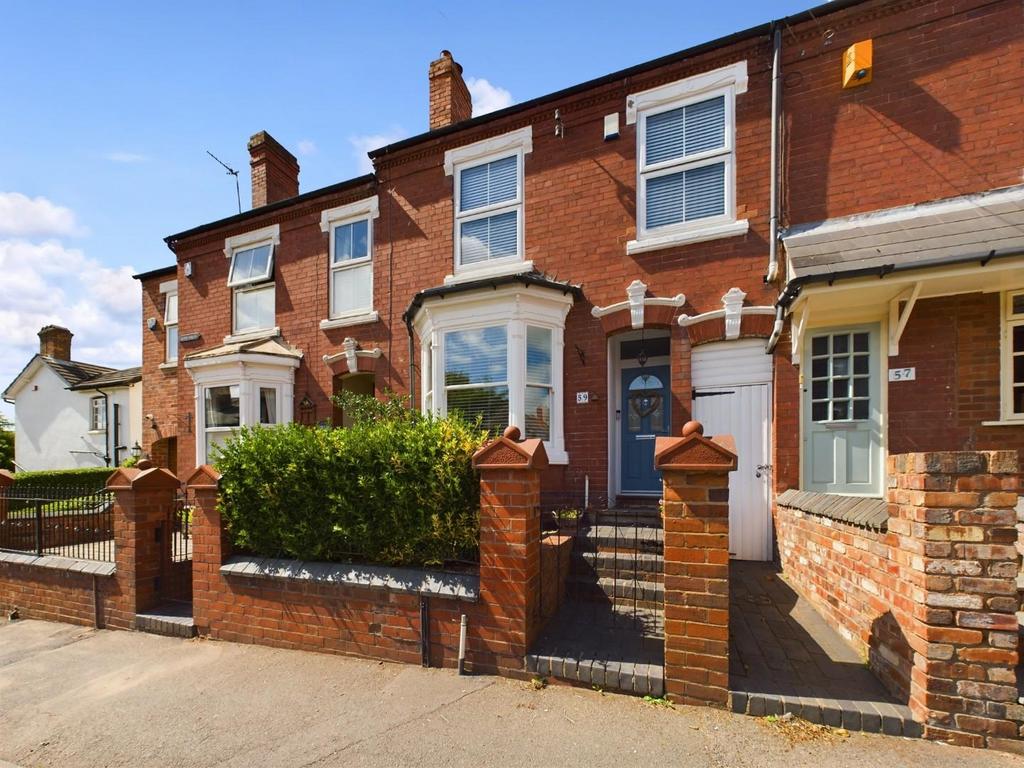 Cobden Street, Stourbridge, DY8 3RT 2 bed terraced house - £325,000