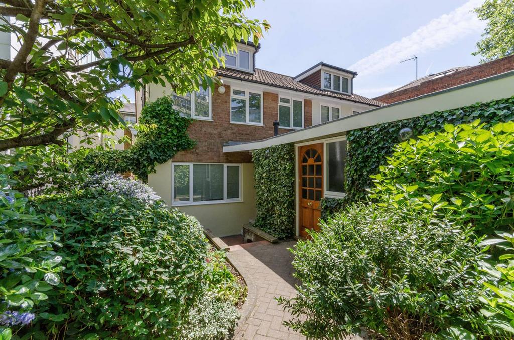 Belsize Lane, Hampstead, London, NW3 4 bed house for sale - £2,300,000