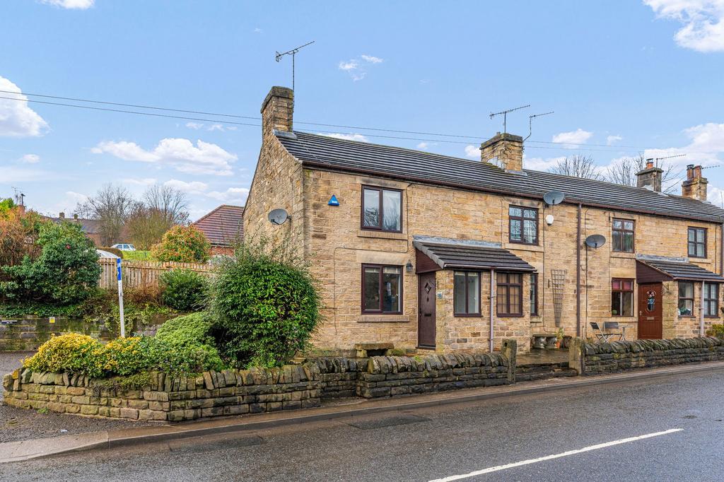 Main Road, Sheffield S35 1 bed end of terrace house - £160,000