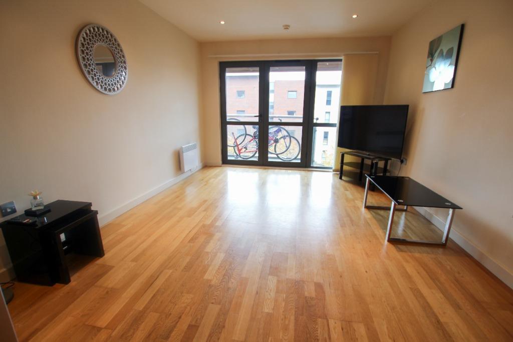 39 Leeds Street, Liverpool L3 2 bed flat - £1,000 pcm (£231 pw)