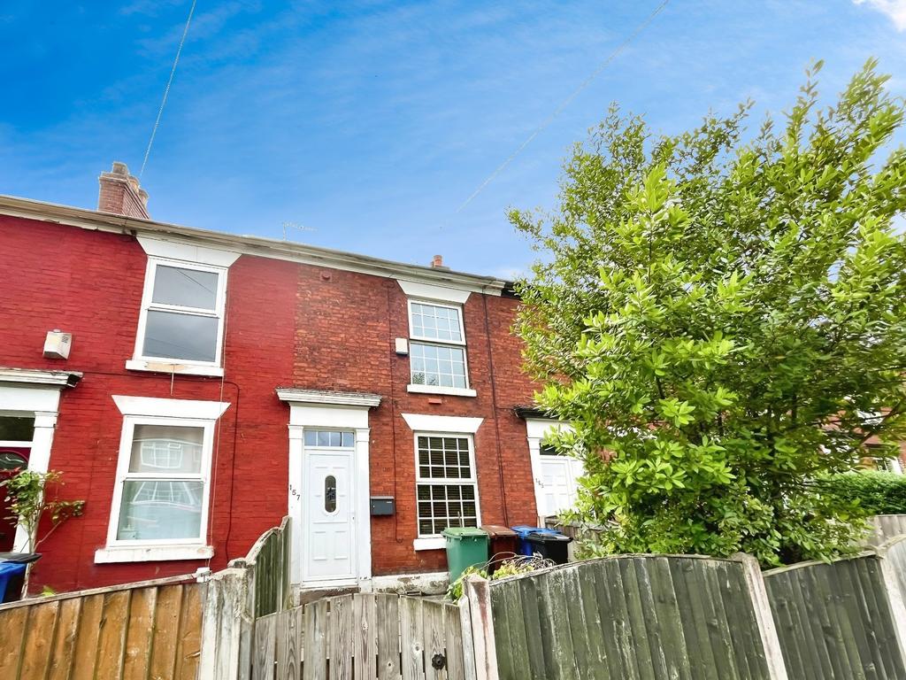 Greg Street, Reddish, Stockport, SK5 2 bed terraced house - £200,000