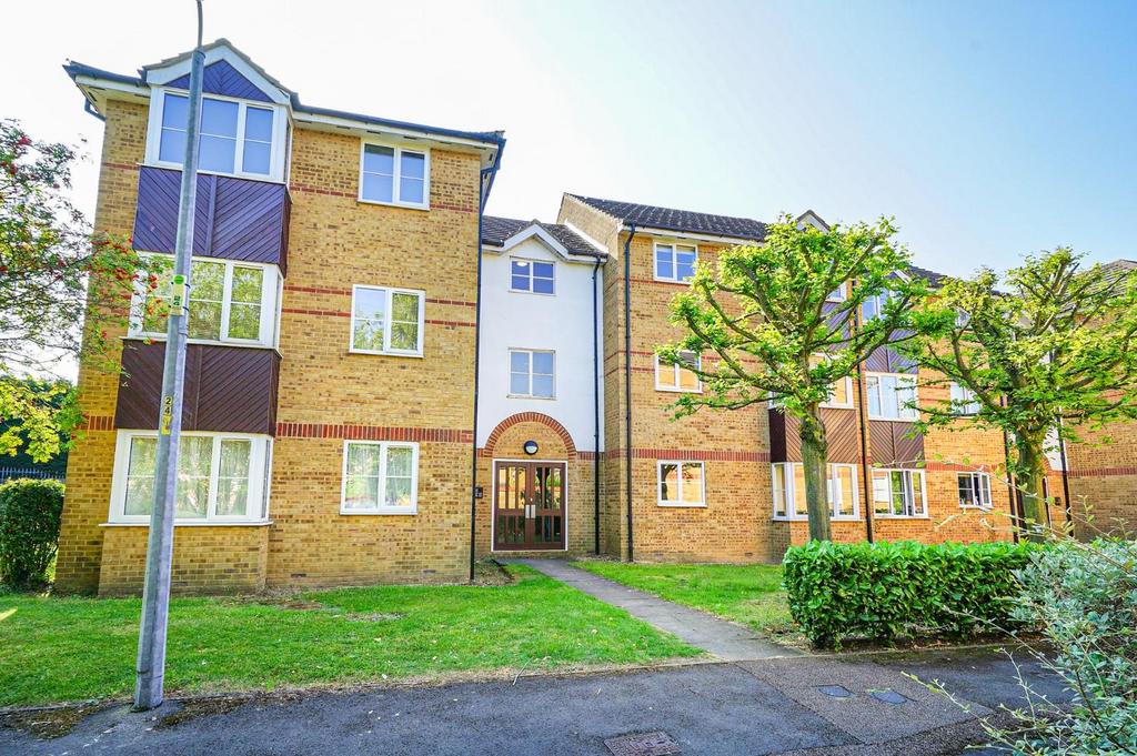 Marley Fields, Leighton Buzzard 2 bed flat for sale - £180,000