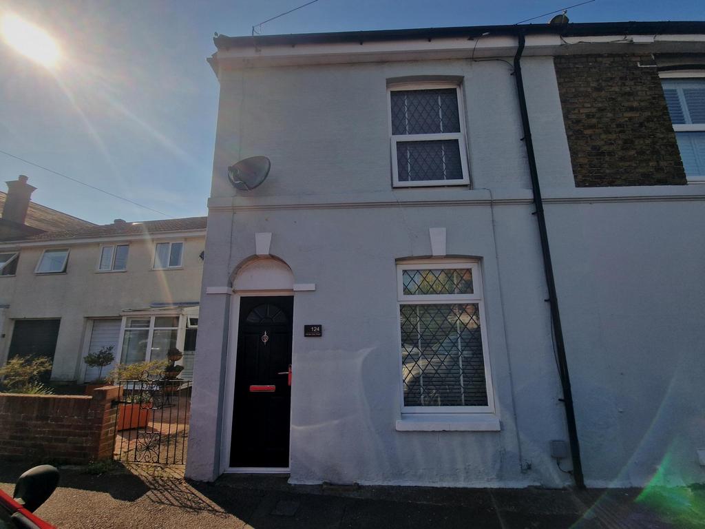 Middle Deal Road, Deal, CT14 2 bed house - £1,100 pcm (£254 pw)