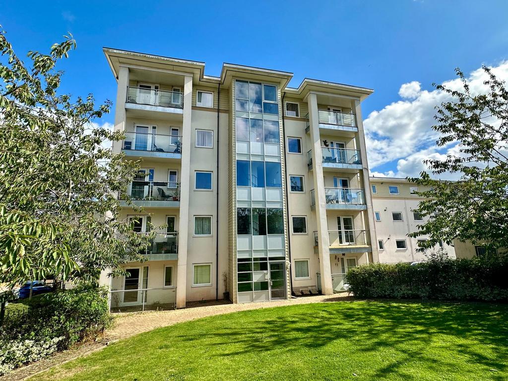Ebdon Way, Torquay, TQ1 4FE 1 bed flat - £115,000