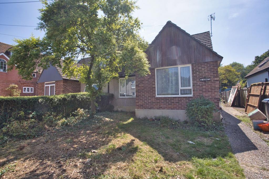 Back Street, Ringwould, CT14 3 bed semi-detached house for sale - £200,000