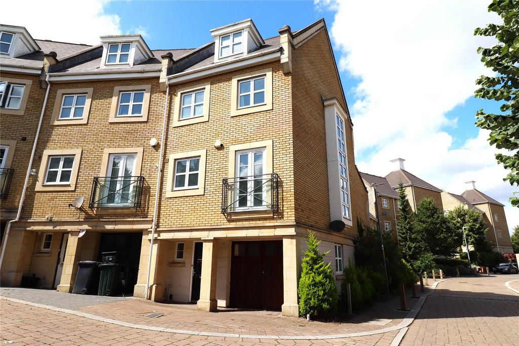 Kingfisher Drive, Waterstone Park... 3 bed end of terrace house - £500,000