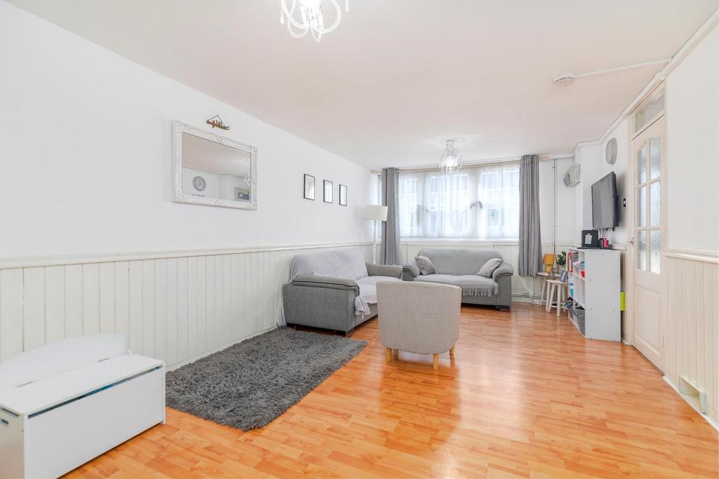 Broadwater Road, London 3 bed terraced house - £485,000
