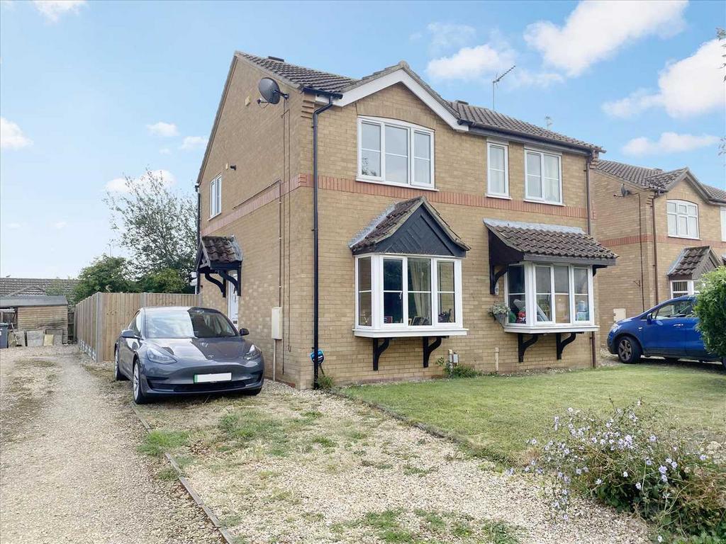 Heckington NG34 2 bed semi-detached house - £160,000