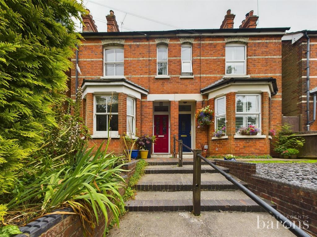 Worting Road, Basingstoke RG21 3 bed semi-detached house for sale - £ ...